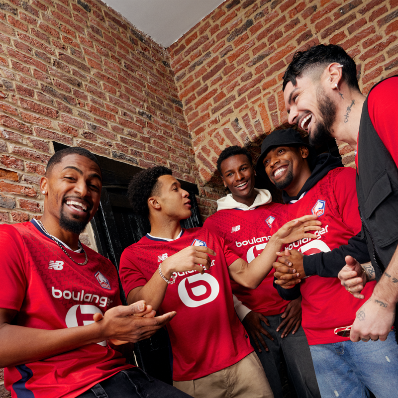 Le LOSC dévoile son maillot domicile 2024-2025 - Tellement Foot